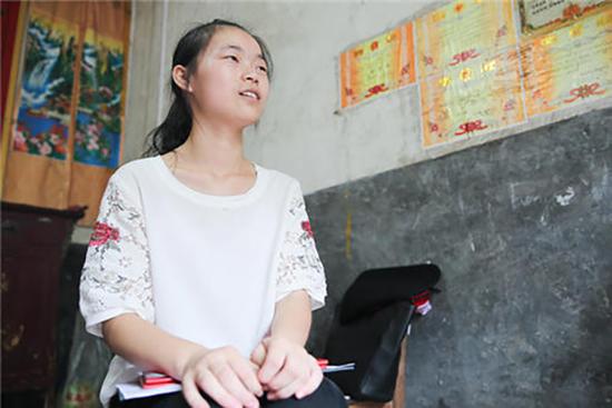 18-year-old invents auto high-low beam switcher - China Plus