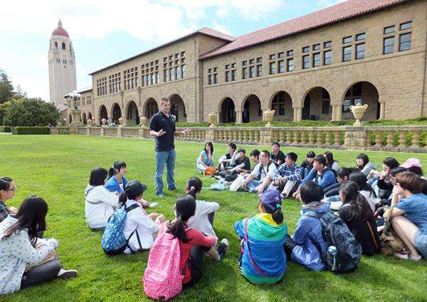 800,000 Chinese students go on study tour abroad: report - China Plus