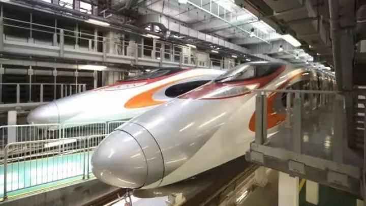 Express rail link from Hong Kong's West Kowloon nears completion ...