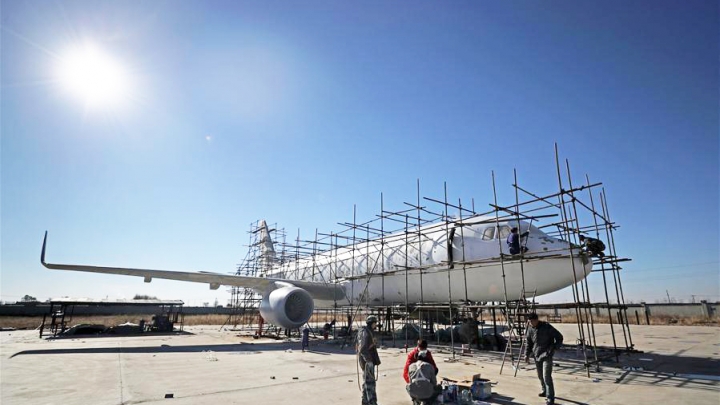 Villager builds full size plane model in NE China's Liaoning - China Plus