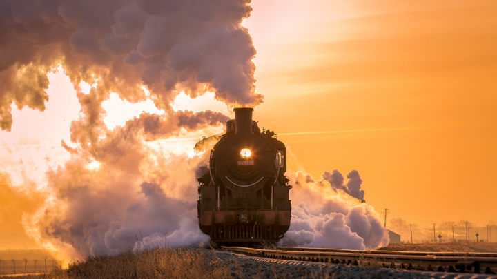 Last steam train made in China still in service carrying passengers ...