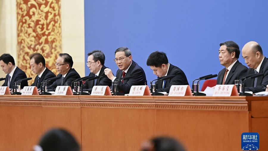 Li Qiang: Cina e Usa possono e devono cooperare