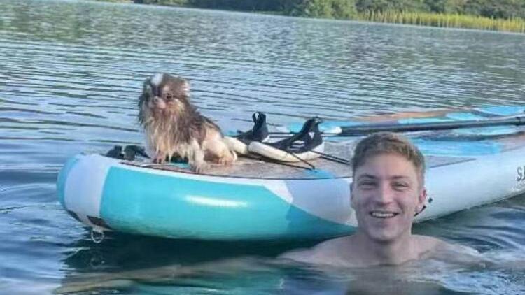 Usona artisto Matt Watterson ĝuas ĉiujn tagojn en Jingdezhen