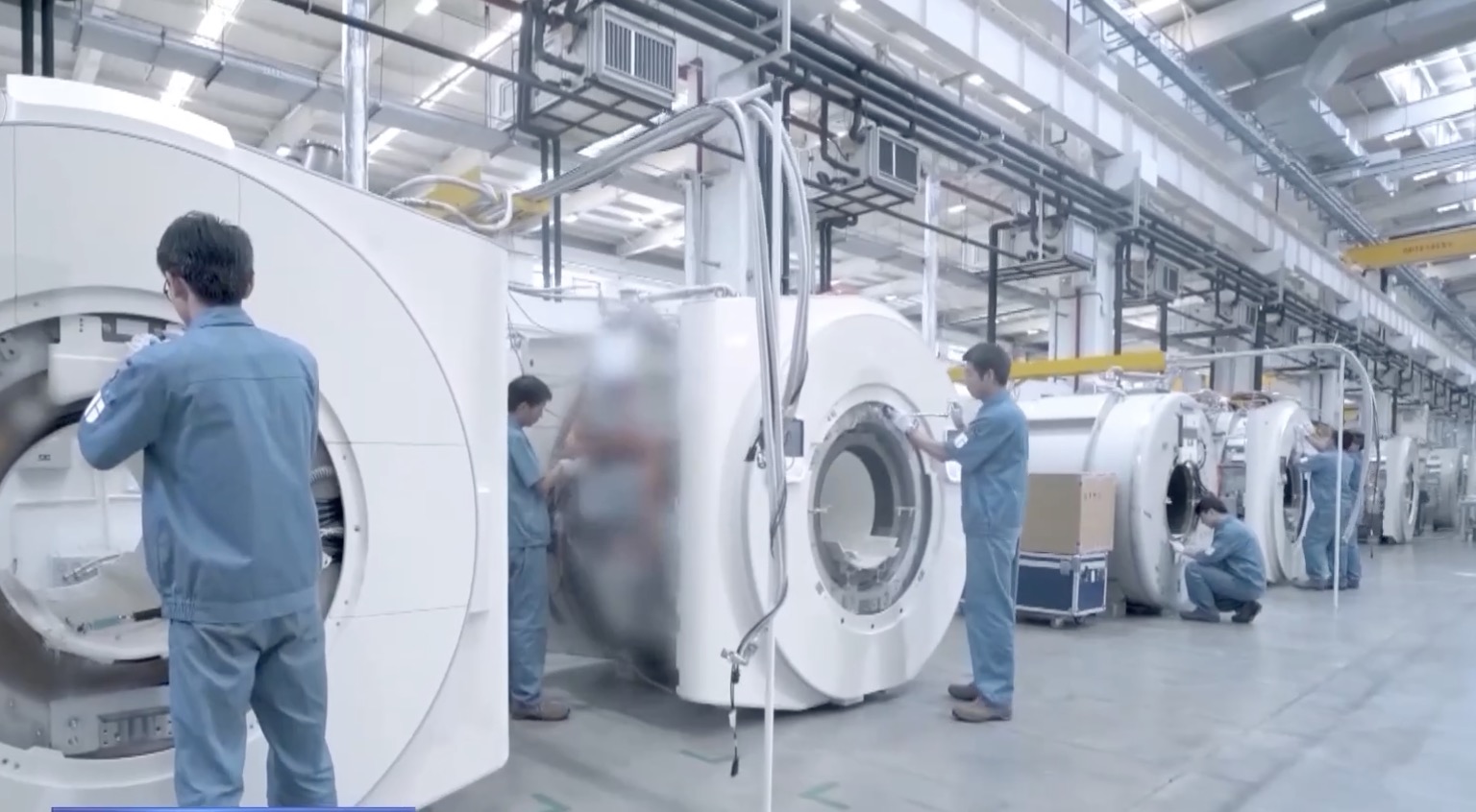 Makina MRI e prodhuar nga Kina fillon prodhimin masiv