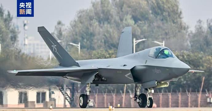 Jet Pejuang Halimunan J-35A akan Buat Debut di Airshow China